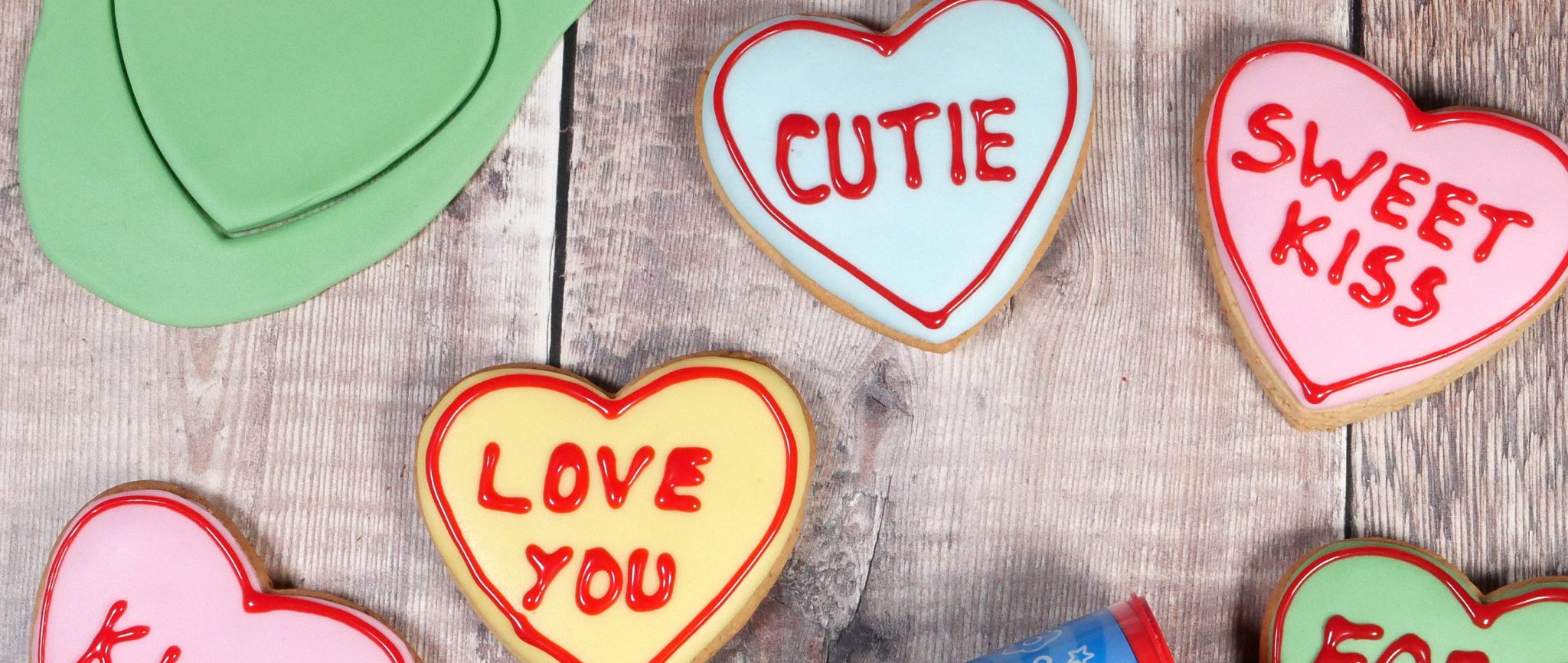Loveheart biscuits - My Cake Decor